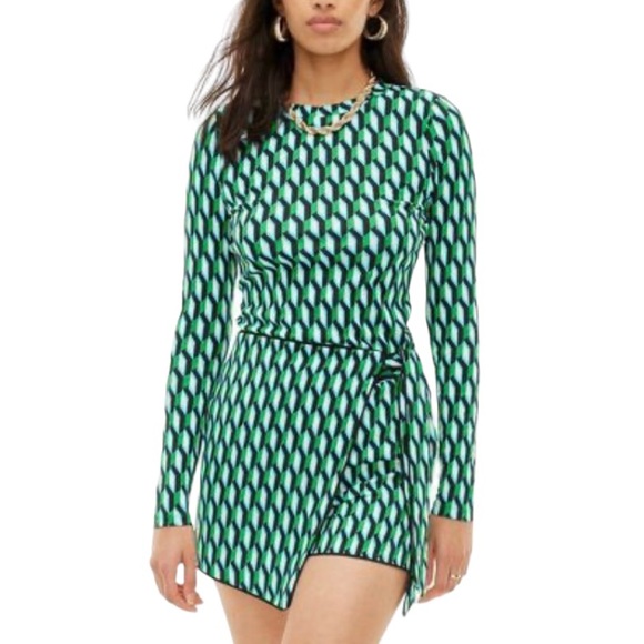 Diane Von Furstenberg | Tops | Dvf Target Crewneck Arrow Geo Green Top ...